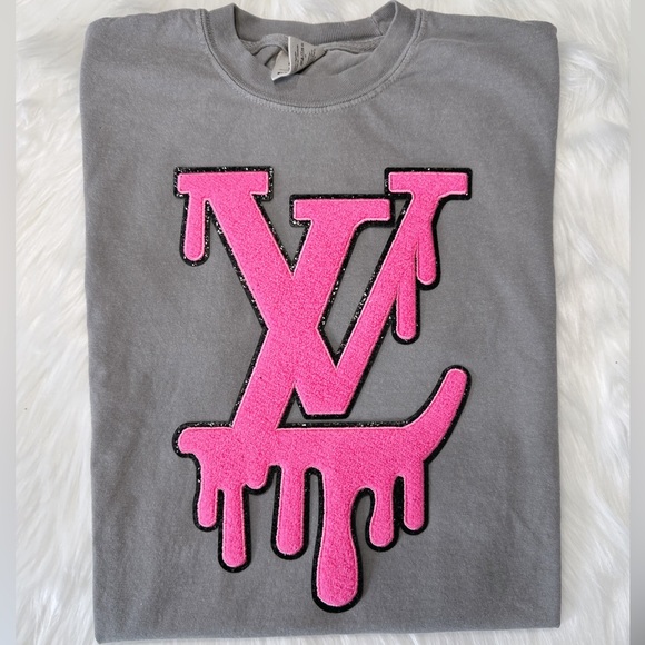 Comfort Colors | Tops | Comfort Colors T Shirt With Chenille Drip Patch ...